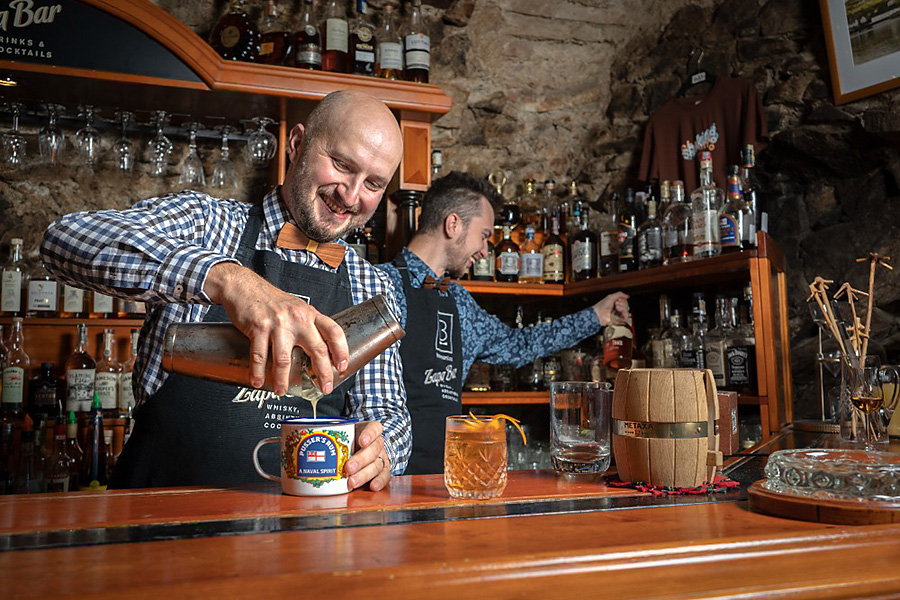 Zapa Bar (Český Krumlov), Gastronomie Jižní Čechy